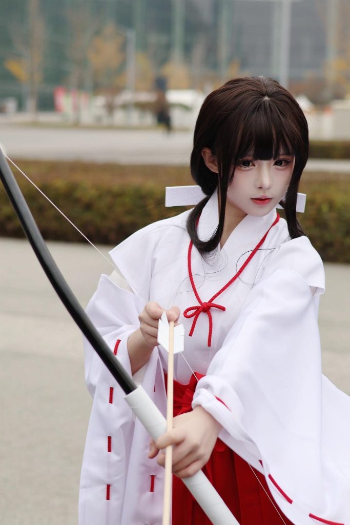 Kikyo Cosplay – A Tribute by Shimianxiong – Shimianxiong